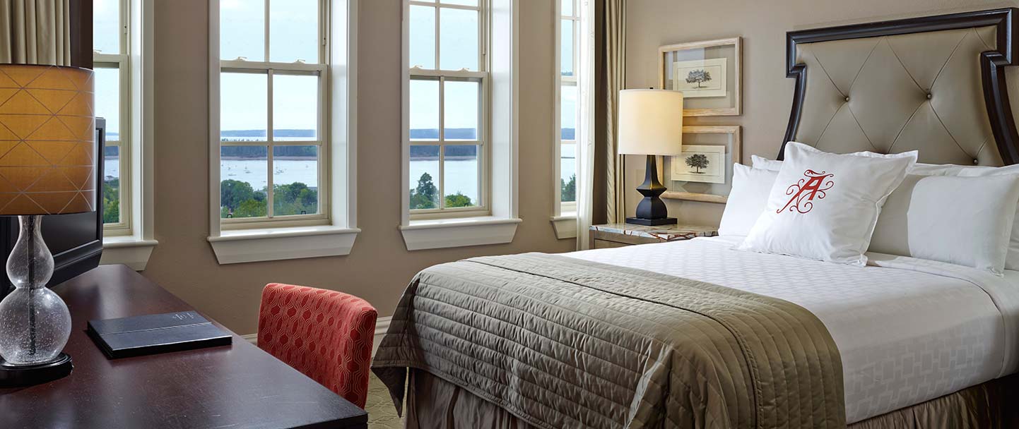 Historic Hotel in St. Andrews – The Algonquin Resort